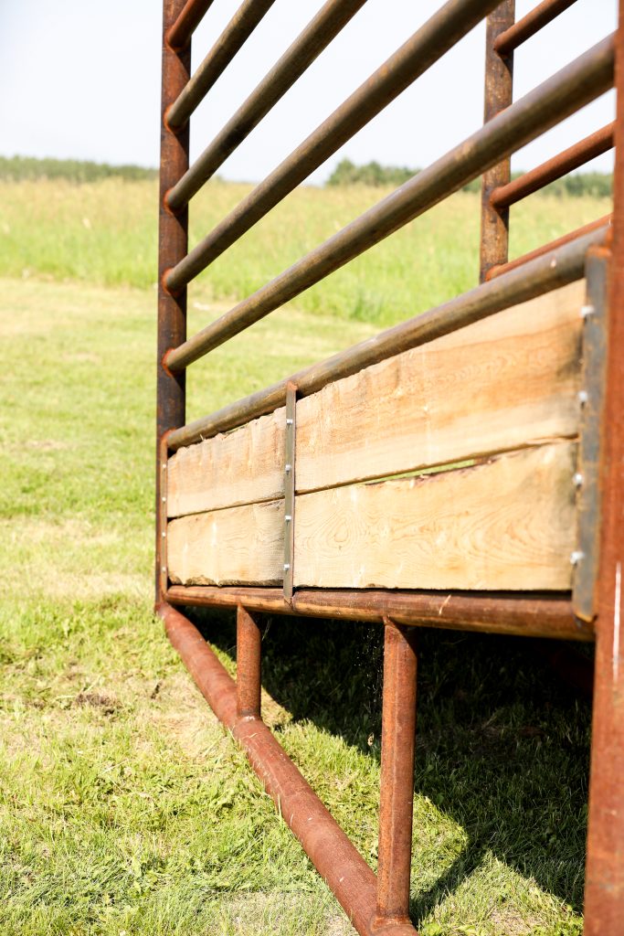 Loading Chutes | Klassen Industries