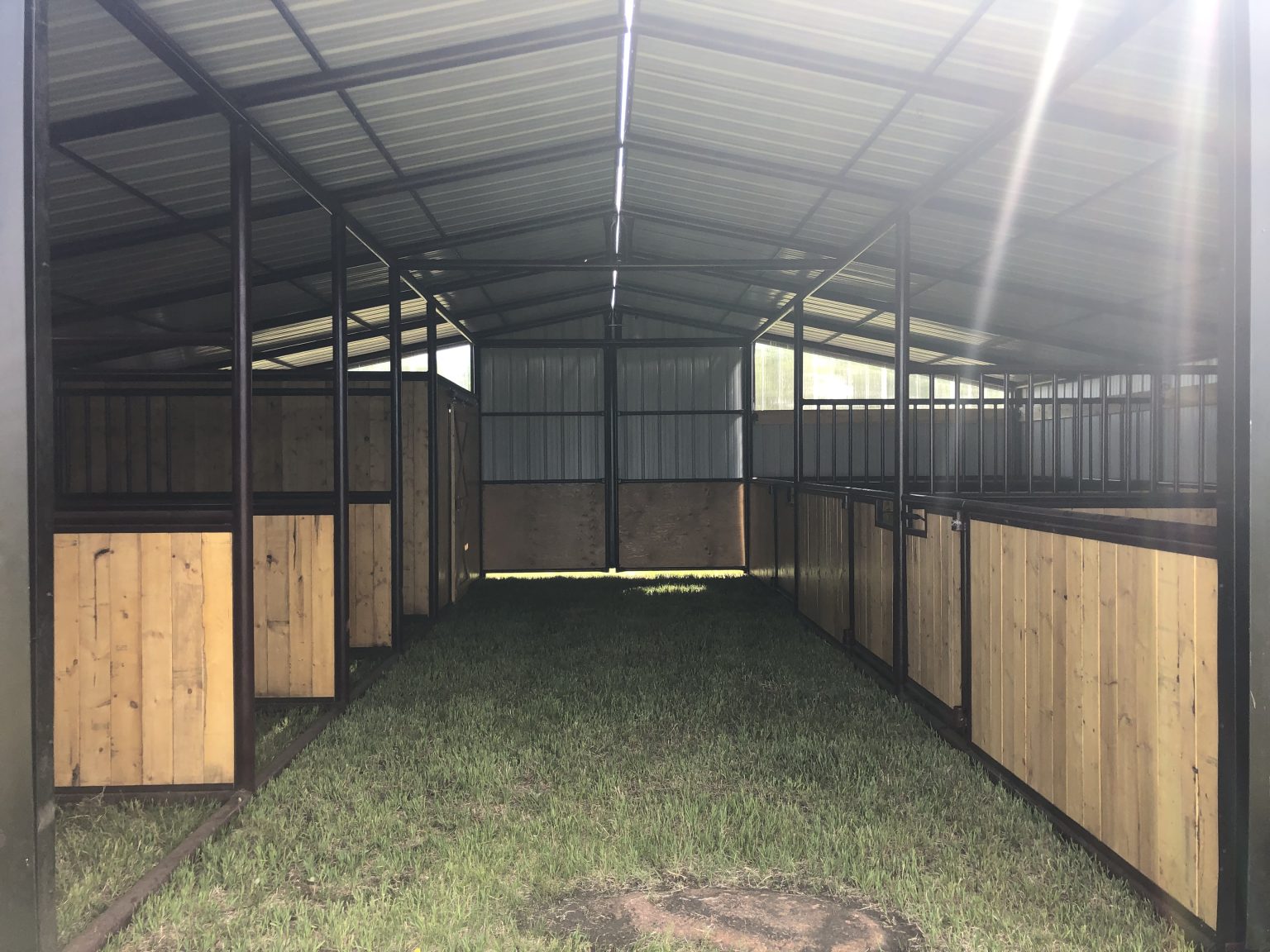 Horse Barns - Klassen Industries
